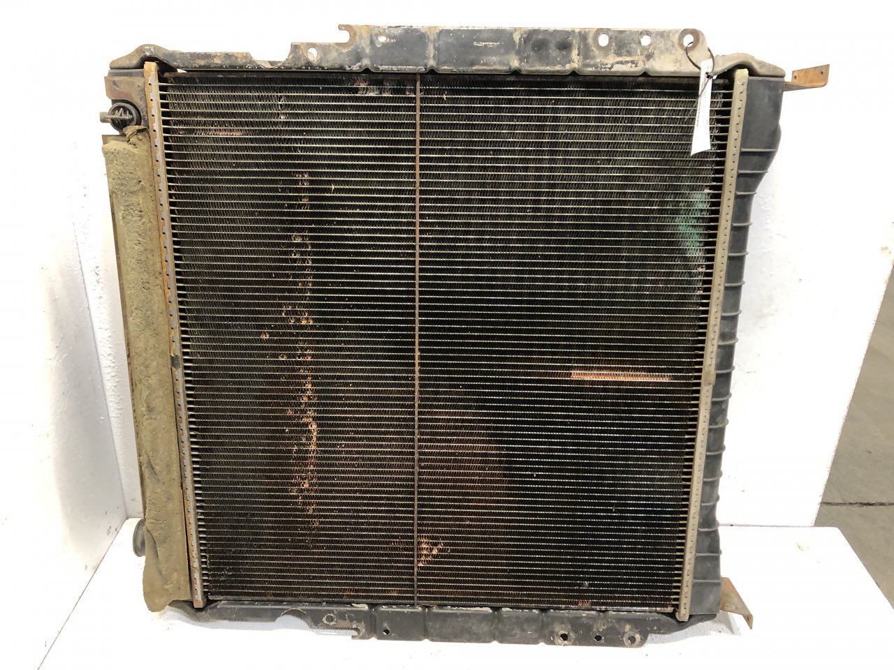Ford B700 Radiator for Sale