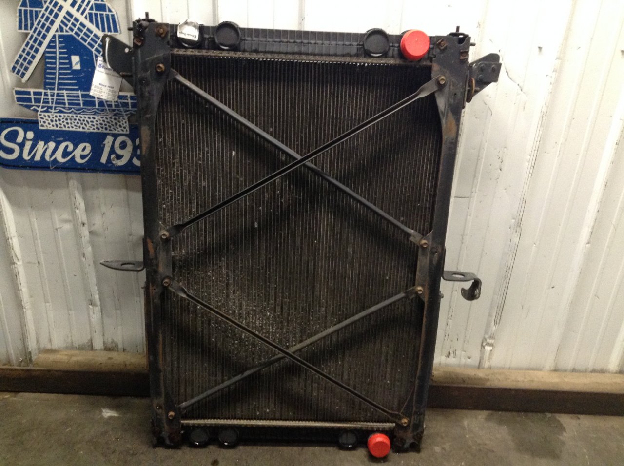 BHTU3692002 | Freightliner C120 CENTURY Radiator for Sale