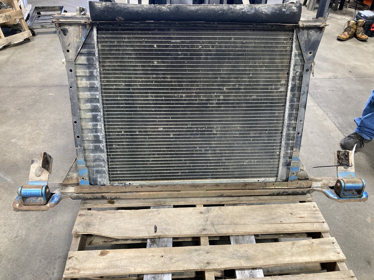 47076 | Chevrolet C60 Radiator for Sale
