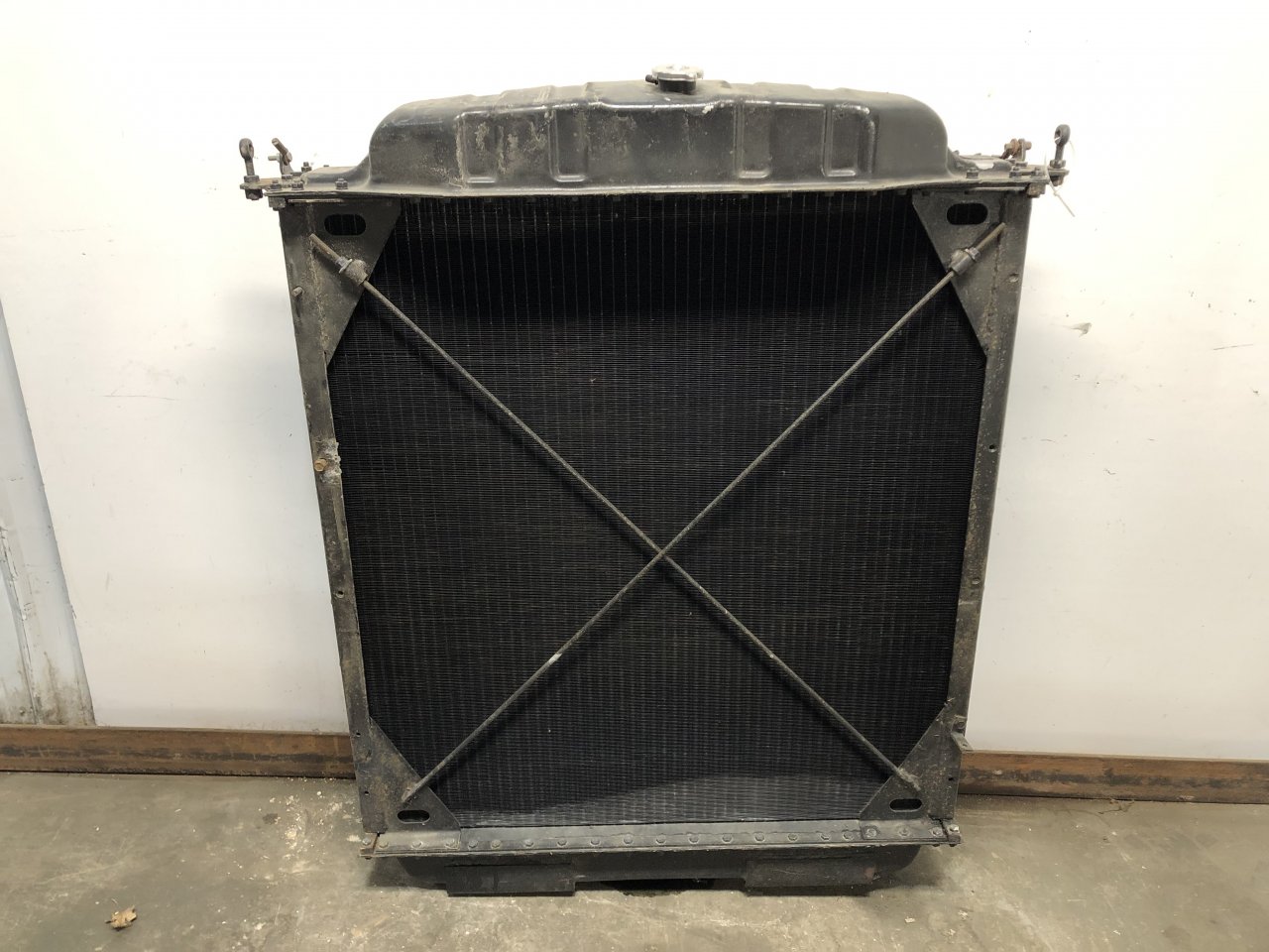Mack CL600 Radiator for Sale