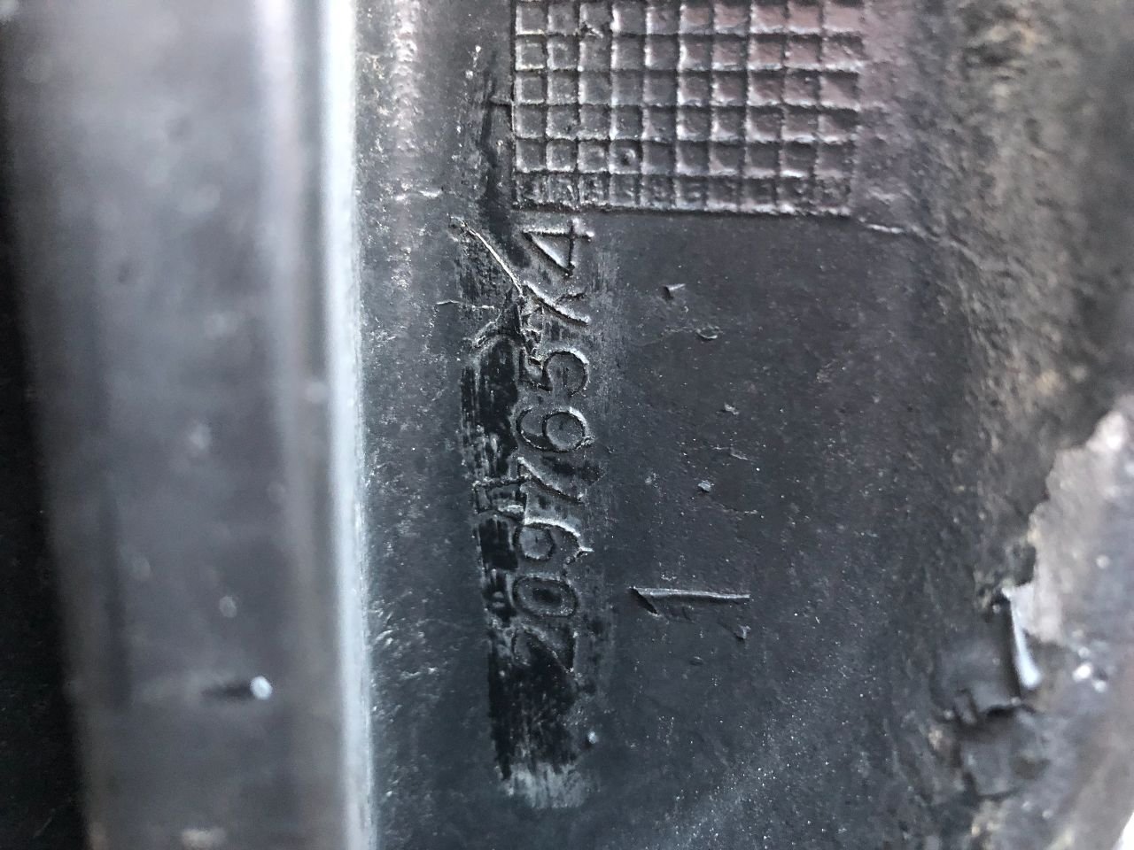 20976574 | Volvo VHD Radiator Core Support for Sale