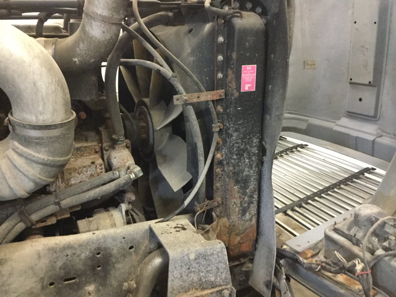 Freightliner FLD120 Radiator for Sale