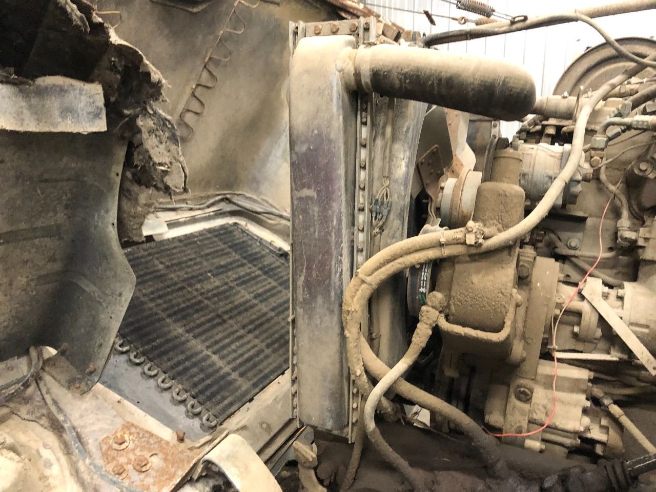Ford L8000 Radiator for Sale