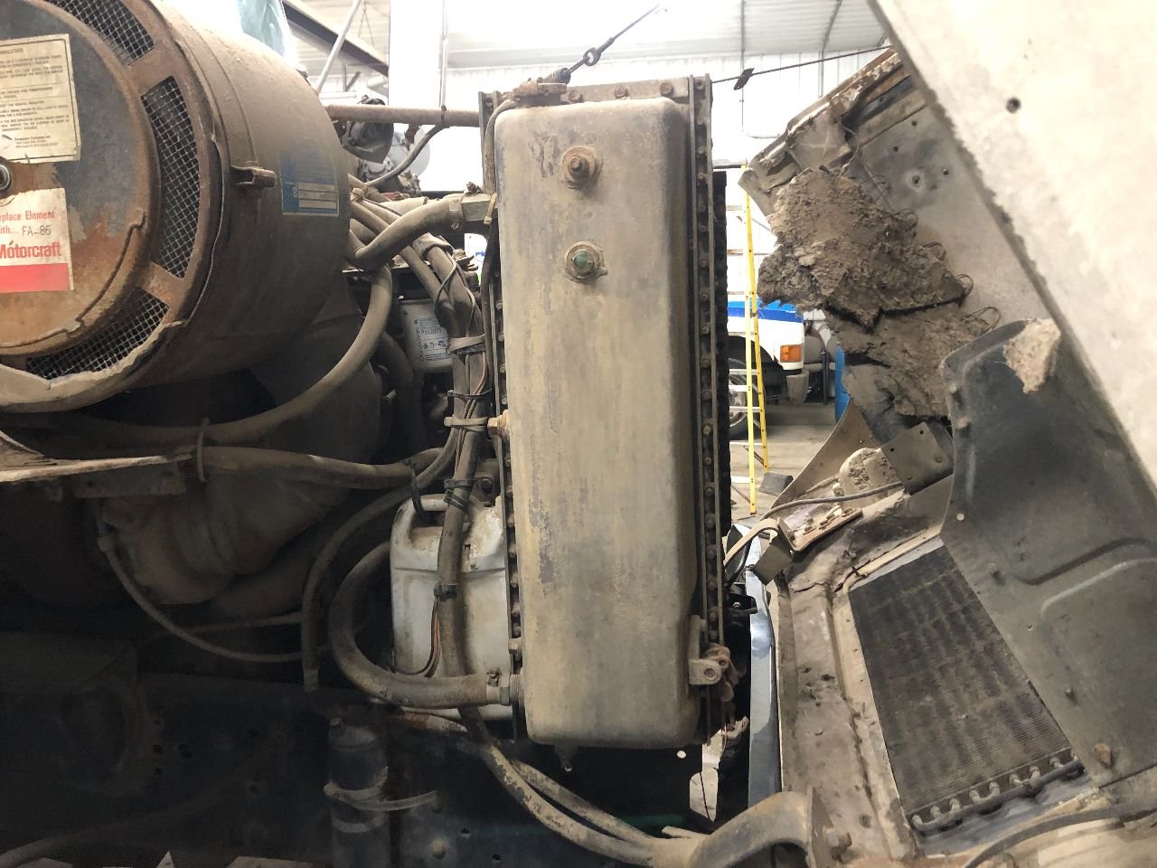 Ford L8000 Radiator for Sale