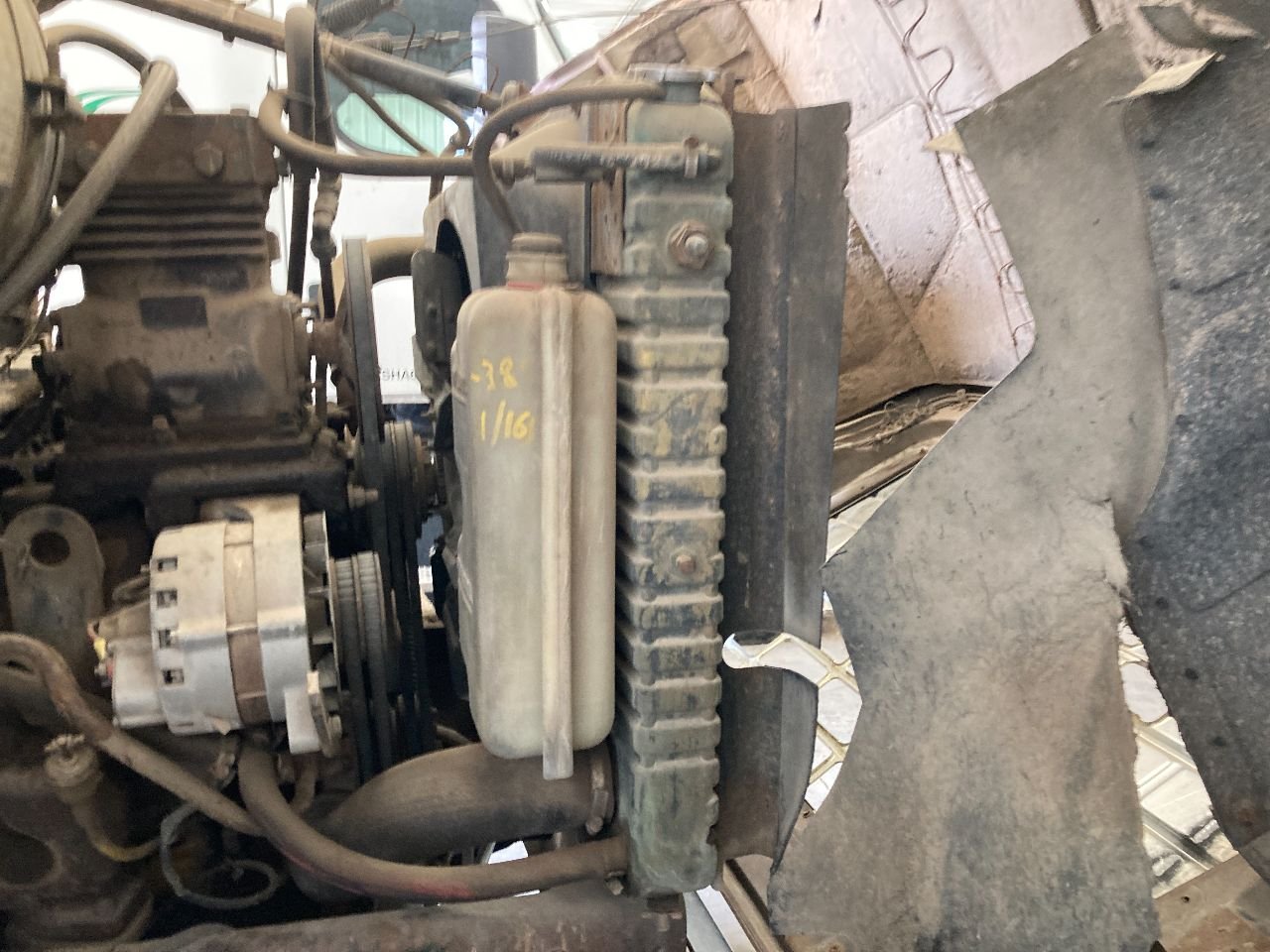 Ford L9000 Radiator for Sale