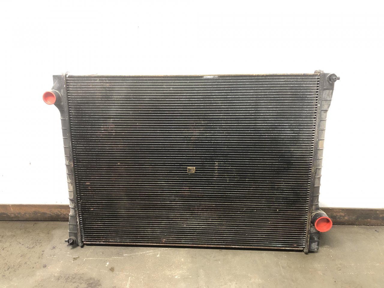 Ford LN7000 Radiator for Sale