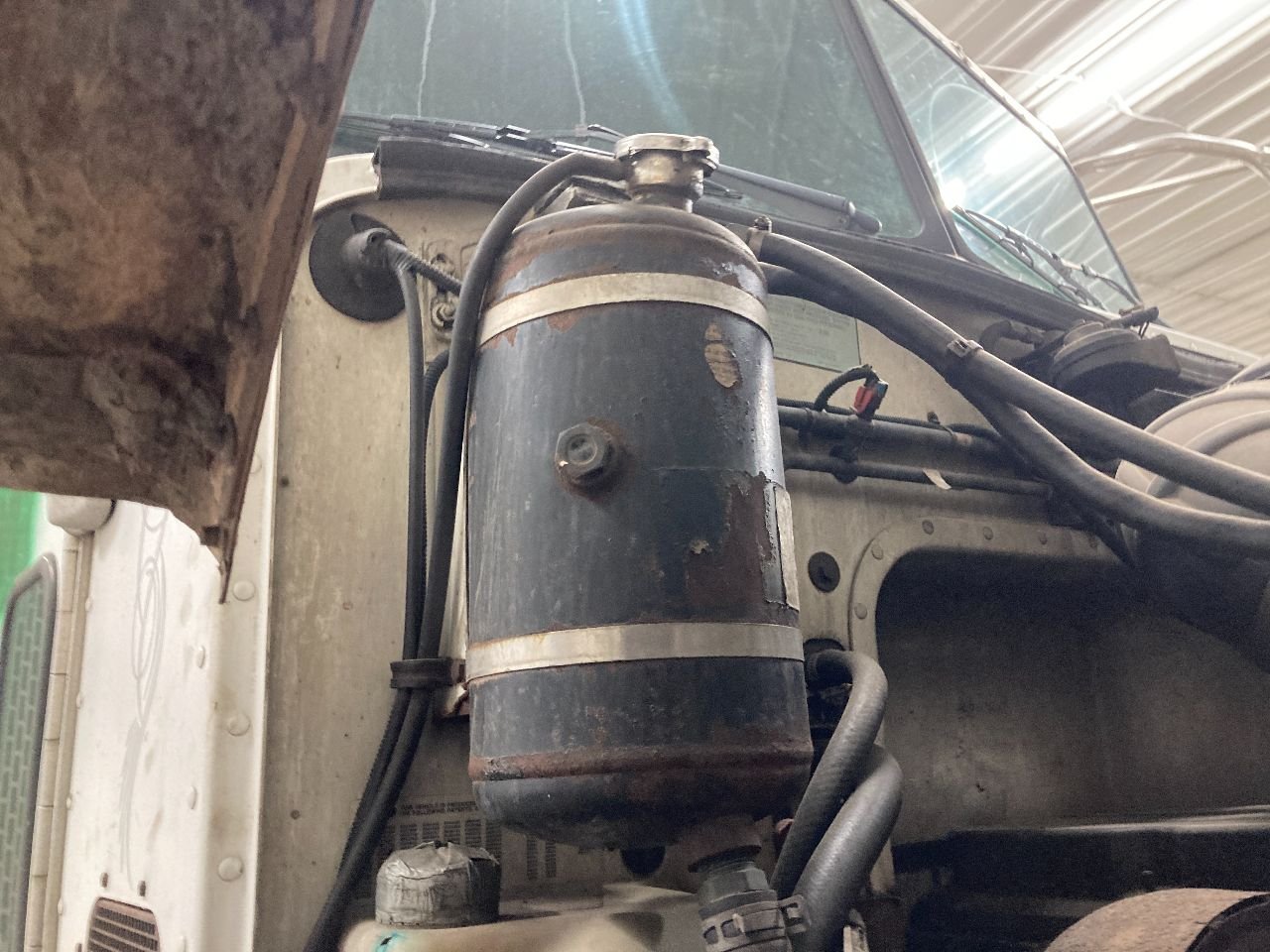 Peterbilt 357 Radiator Overflow Bottle for Sale