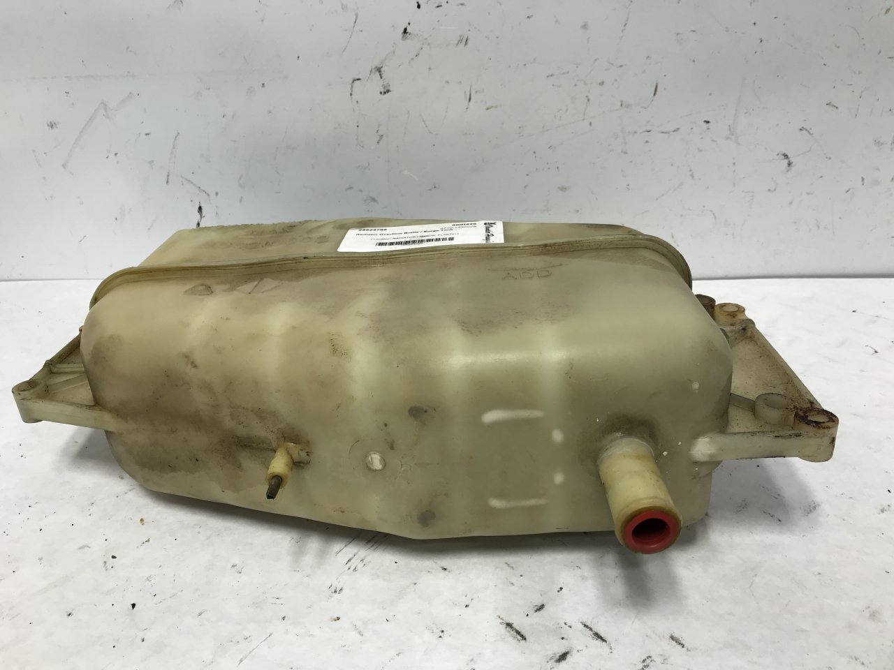2002105C25 | International 3700 Radiator Overflow Bottle for Sale