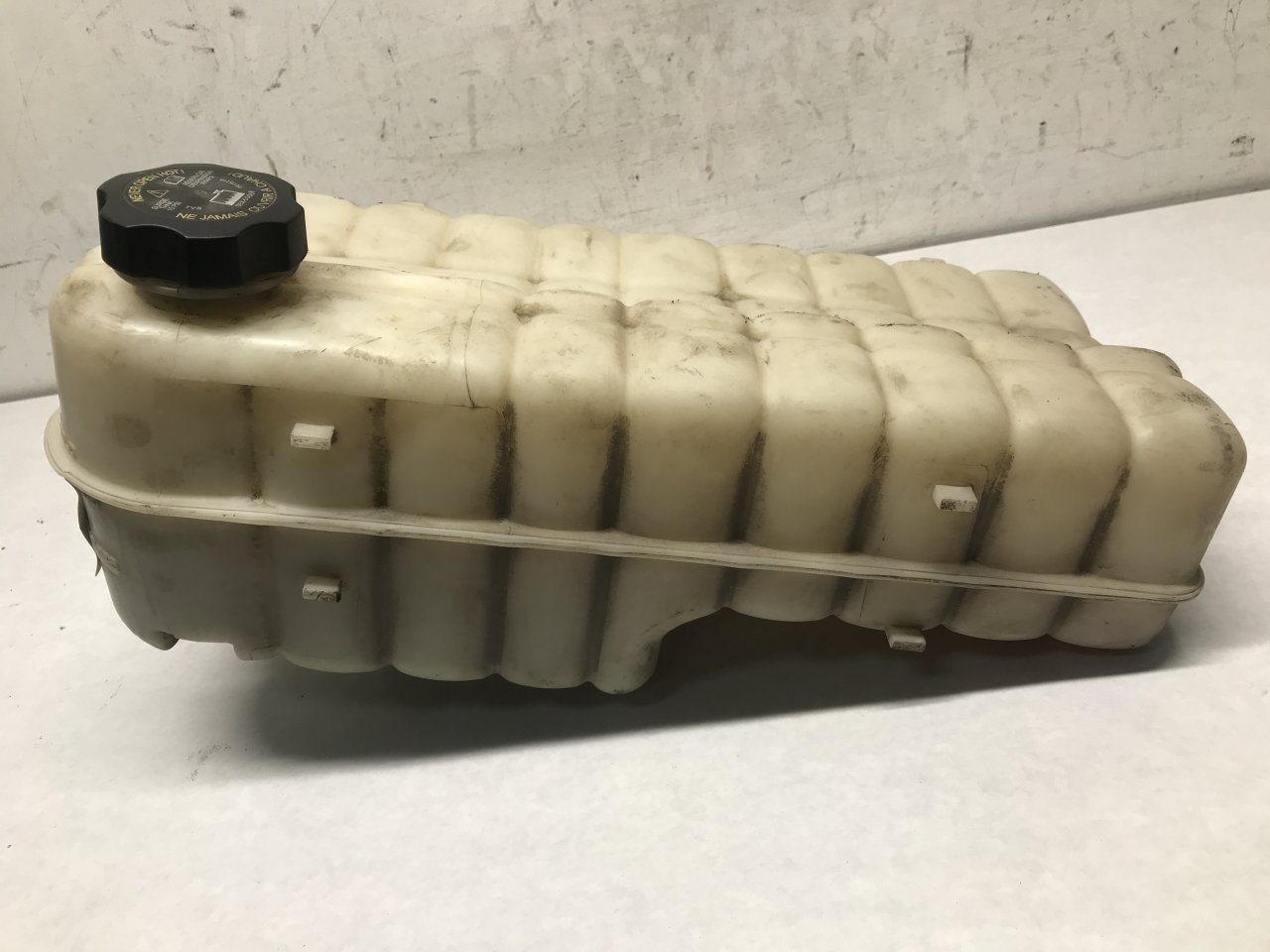 15161670 | Chevrolet C7500 Radiator Overflow Bottle for Sale