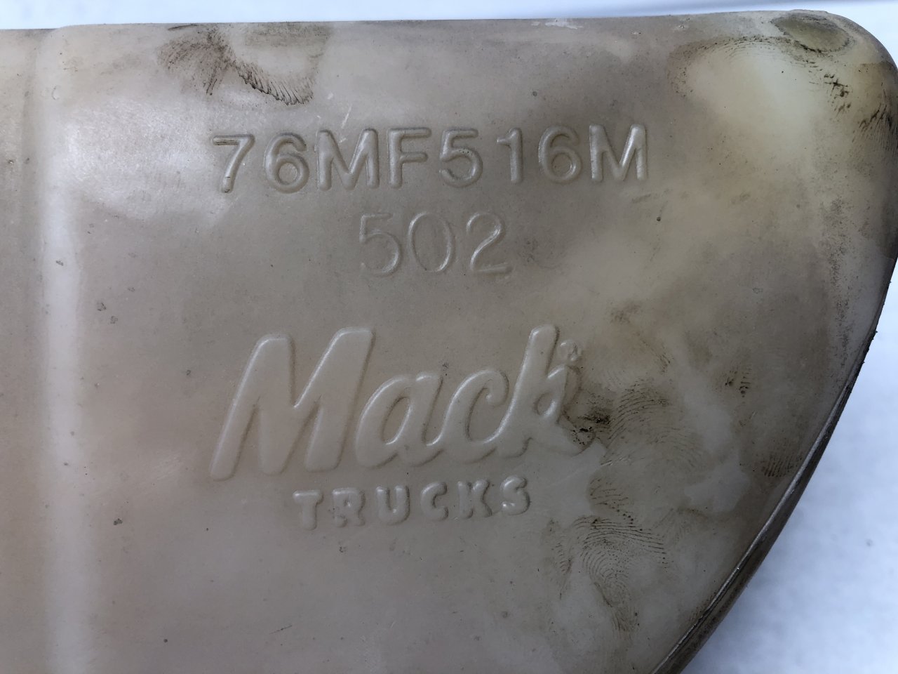 76MF516M502 | Mack CHN Radiator Overflow Bottle for Sale