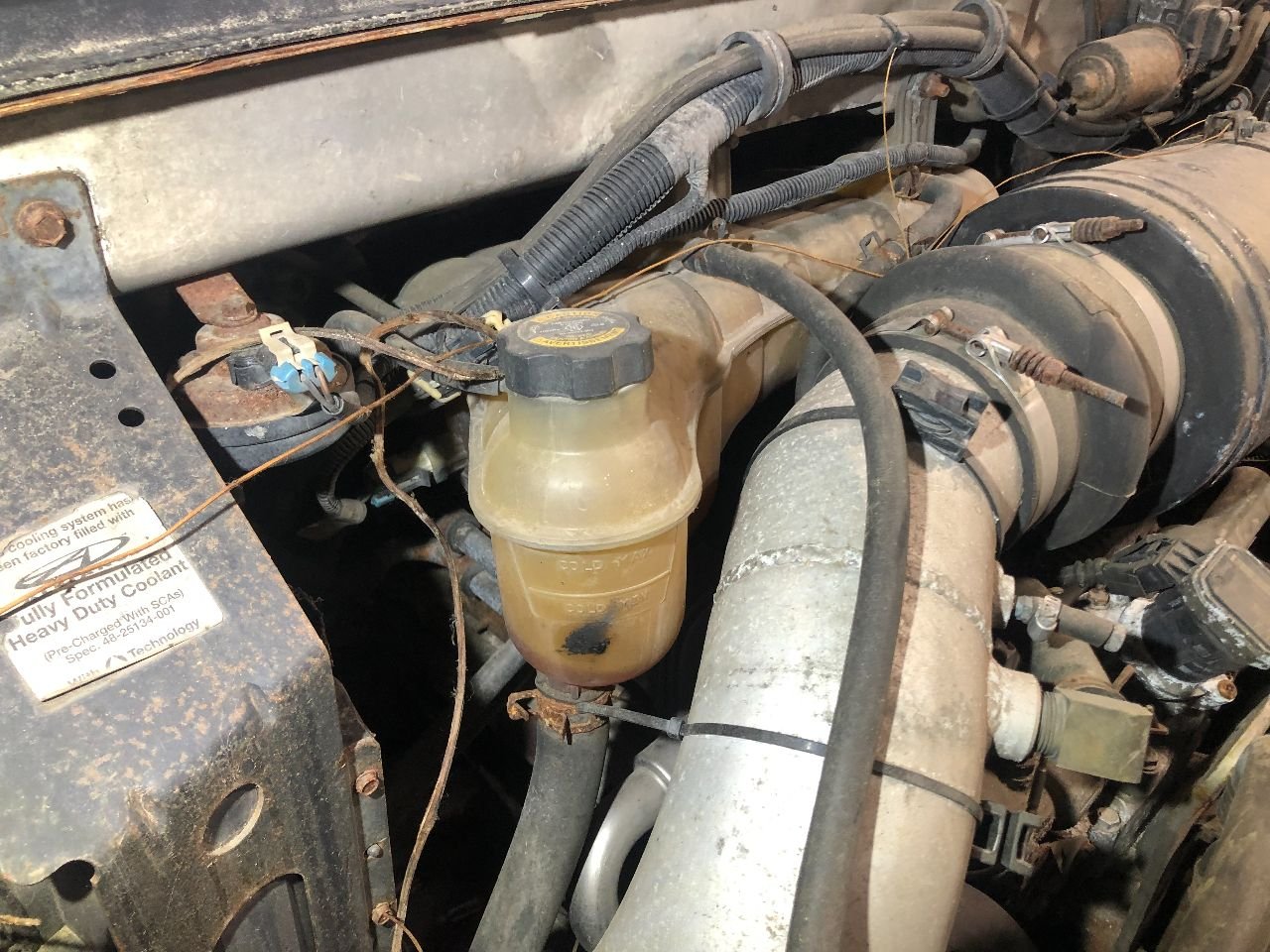 73-110-002-10 | Ford L9522 Radiator Overflow Bottle for Sale