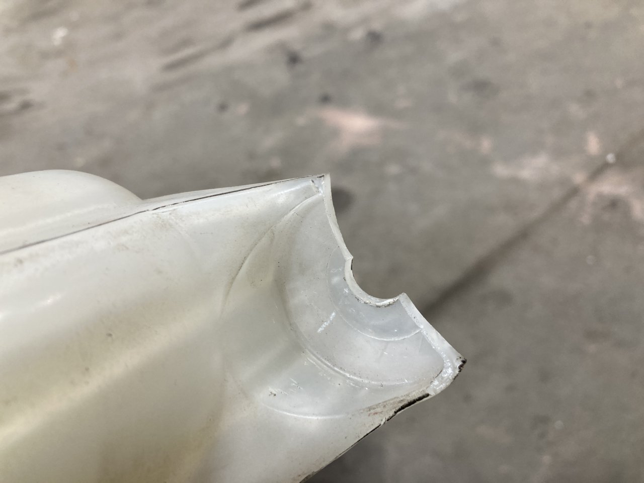 A05-28531-002 | Freightliner M2 106 Radiator Overflow Bottle for Sale