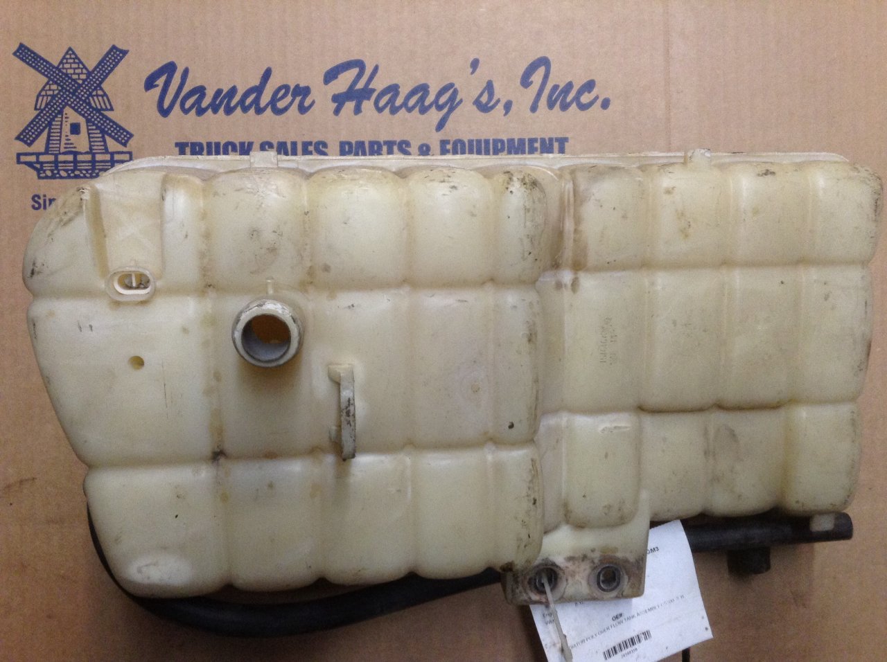 15161670 | GMC TOPKICK Radiator Overflow Bottle for Sale