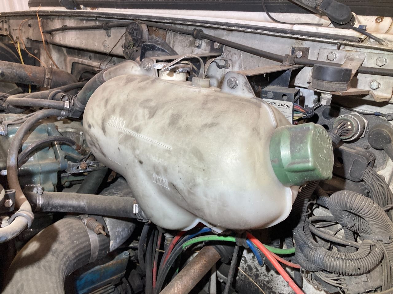 3966106 | Volvo WAH Radiator Overflow Bottle for Sale