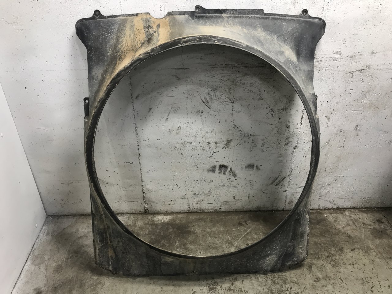 22-14176 | Peterbilt 389 Radiator Shroud for Sale