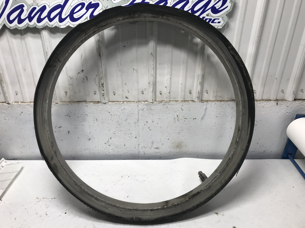 20542699 | Volvo VNL Radiator Shroud for Sale