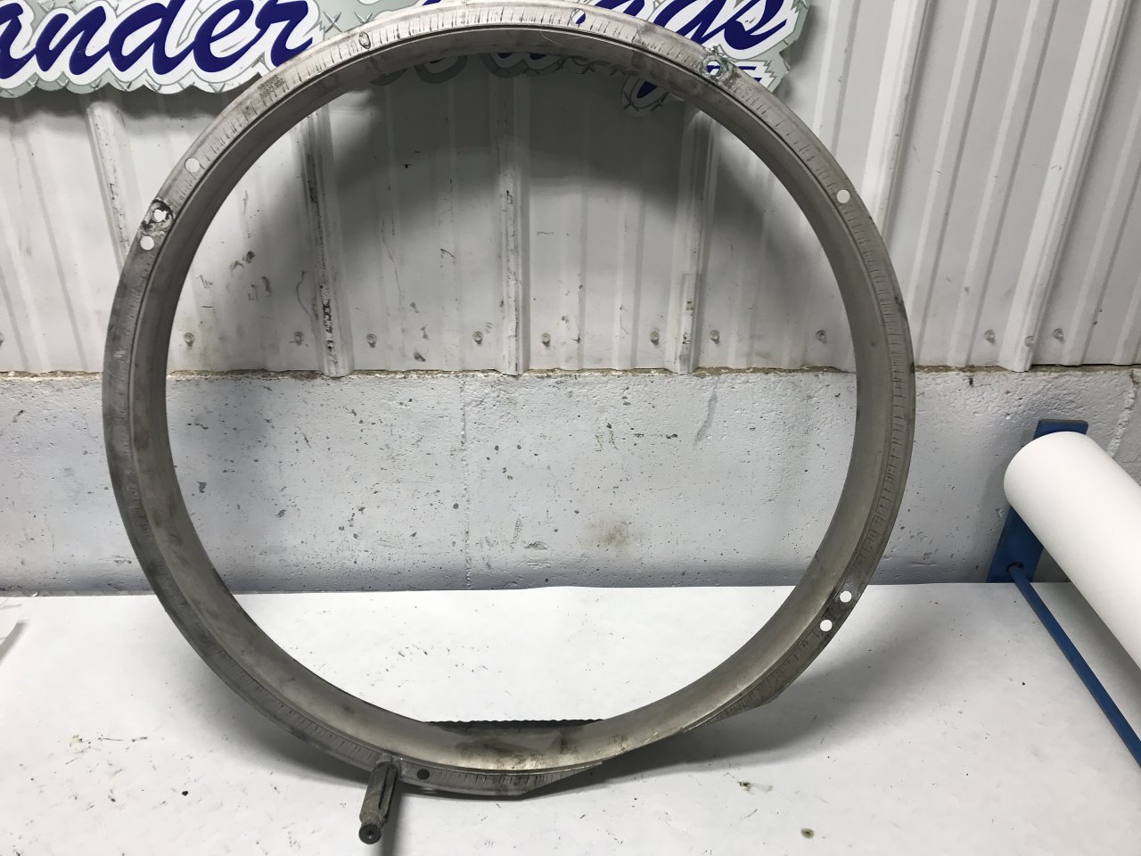 20542699 | Volvo VNL Radiator Shroud for Sale