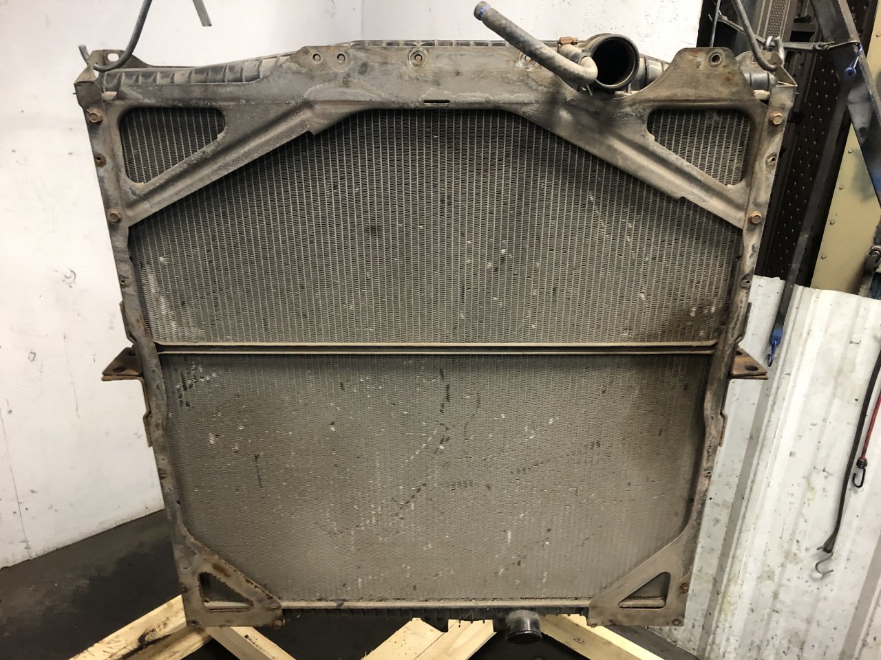 8149362 | Volvo VNM Radiator for Sale