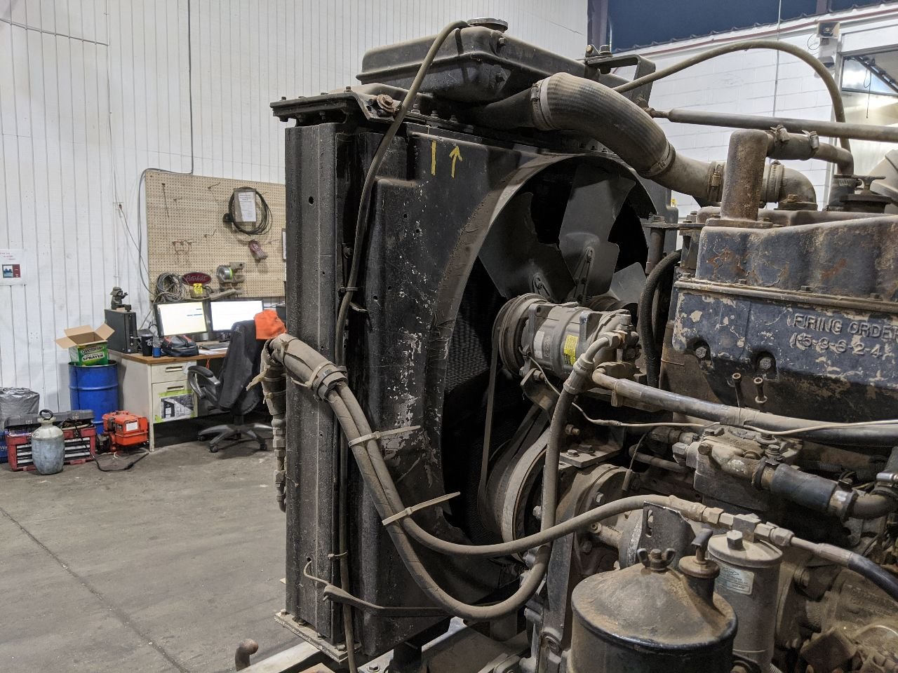 E17601 | Kenworth W900B Radiator for Sale