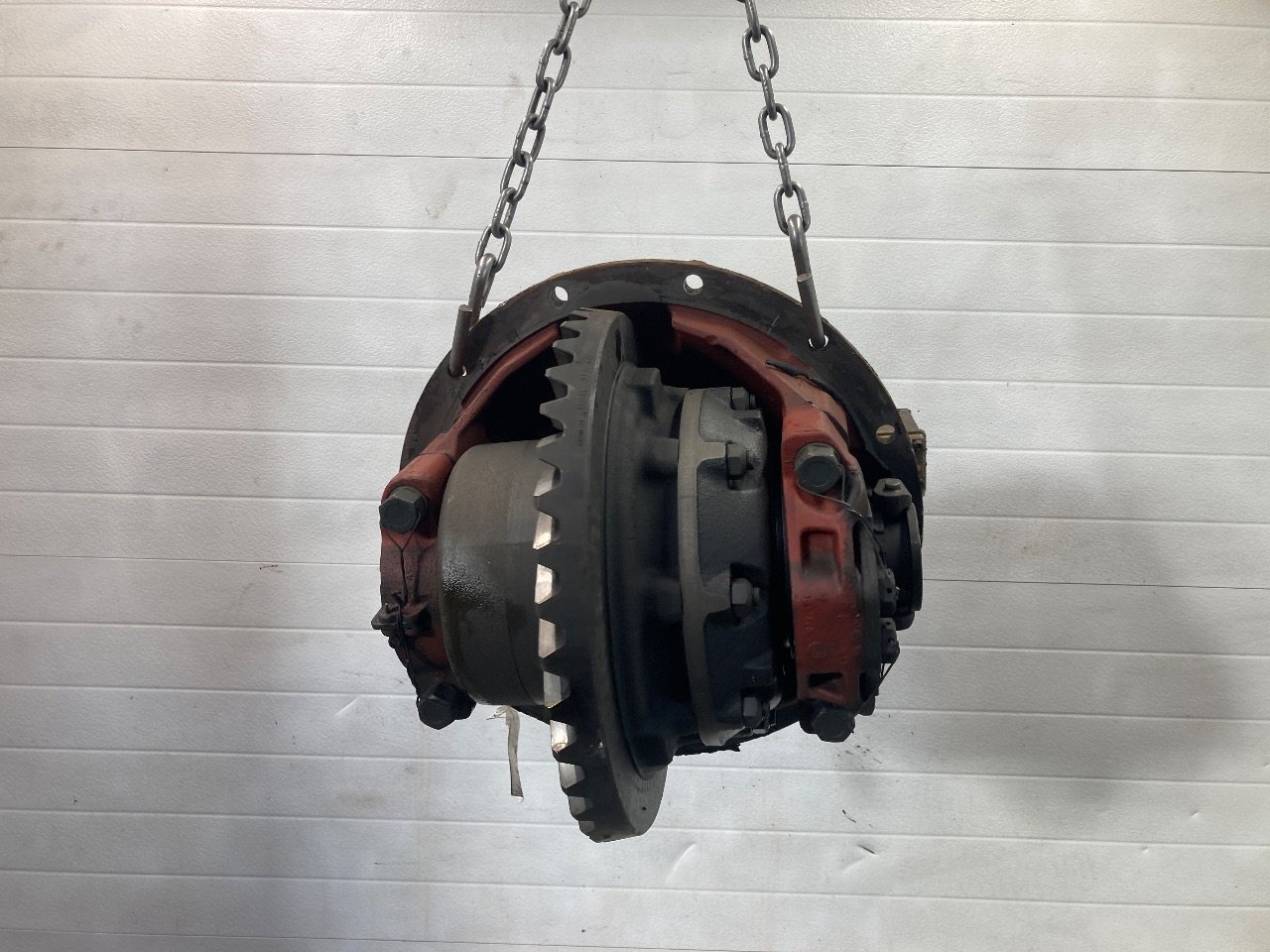 21065T | PN 107493 Rear Differential | Carrier Assembly for Sale