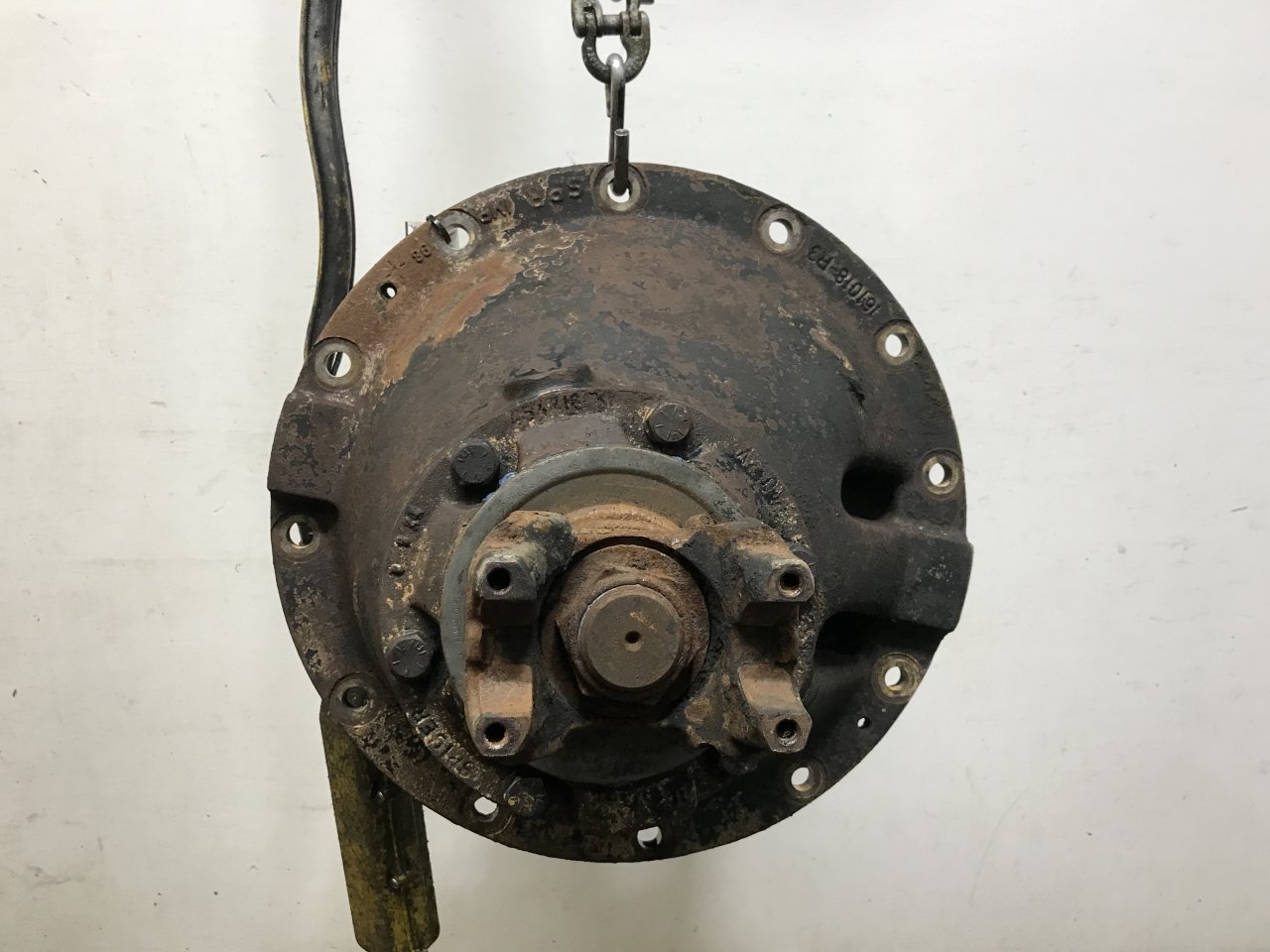 J210S-444 | Spicer J210S Rear Differential | Carrier Assembly for Sale