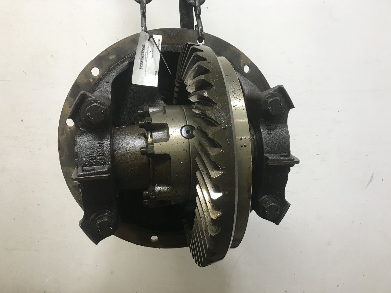 International RA44 Rear Differential | Carrier Assembly for Sale