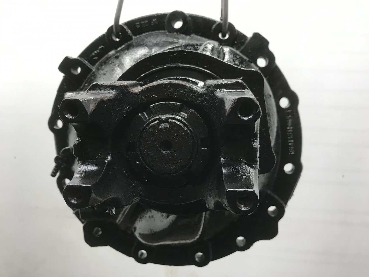 Detroit RS17.5-4 Rear Differential | Carrier Assembly for Sale