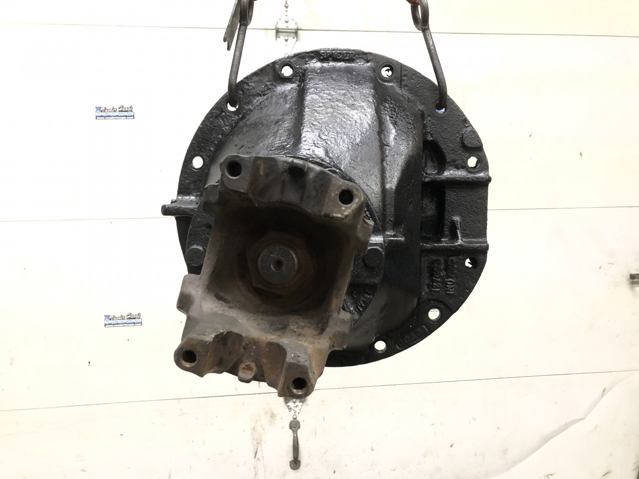 Eaton RS404 Rear Differential Assembly for Sale