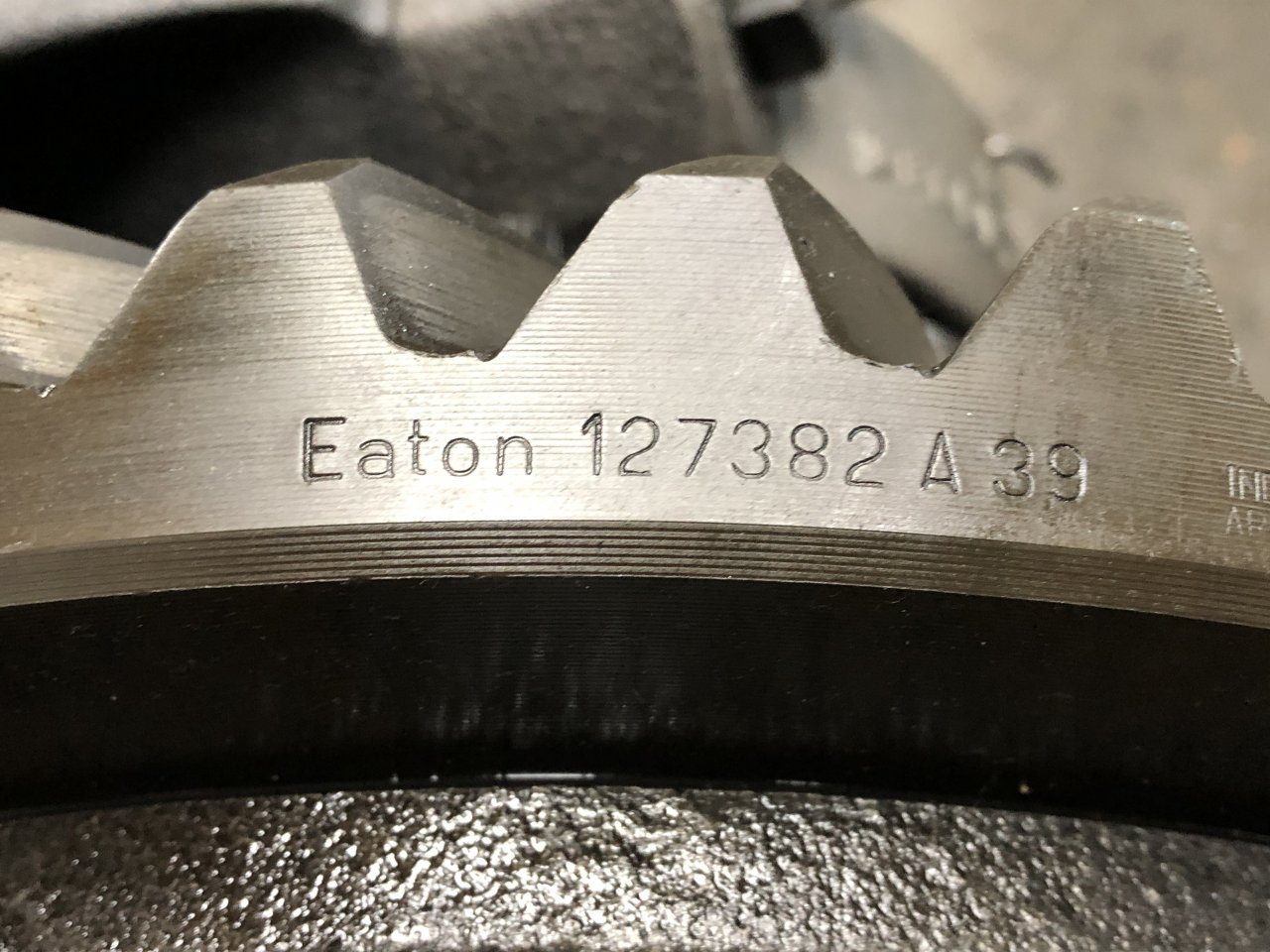 Eaton RS404 Rear Differential Assembly for Sale