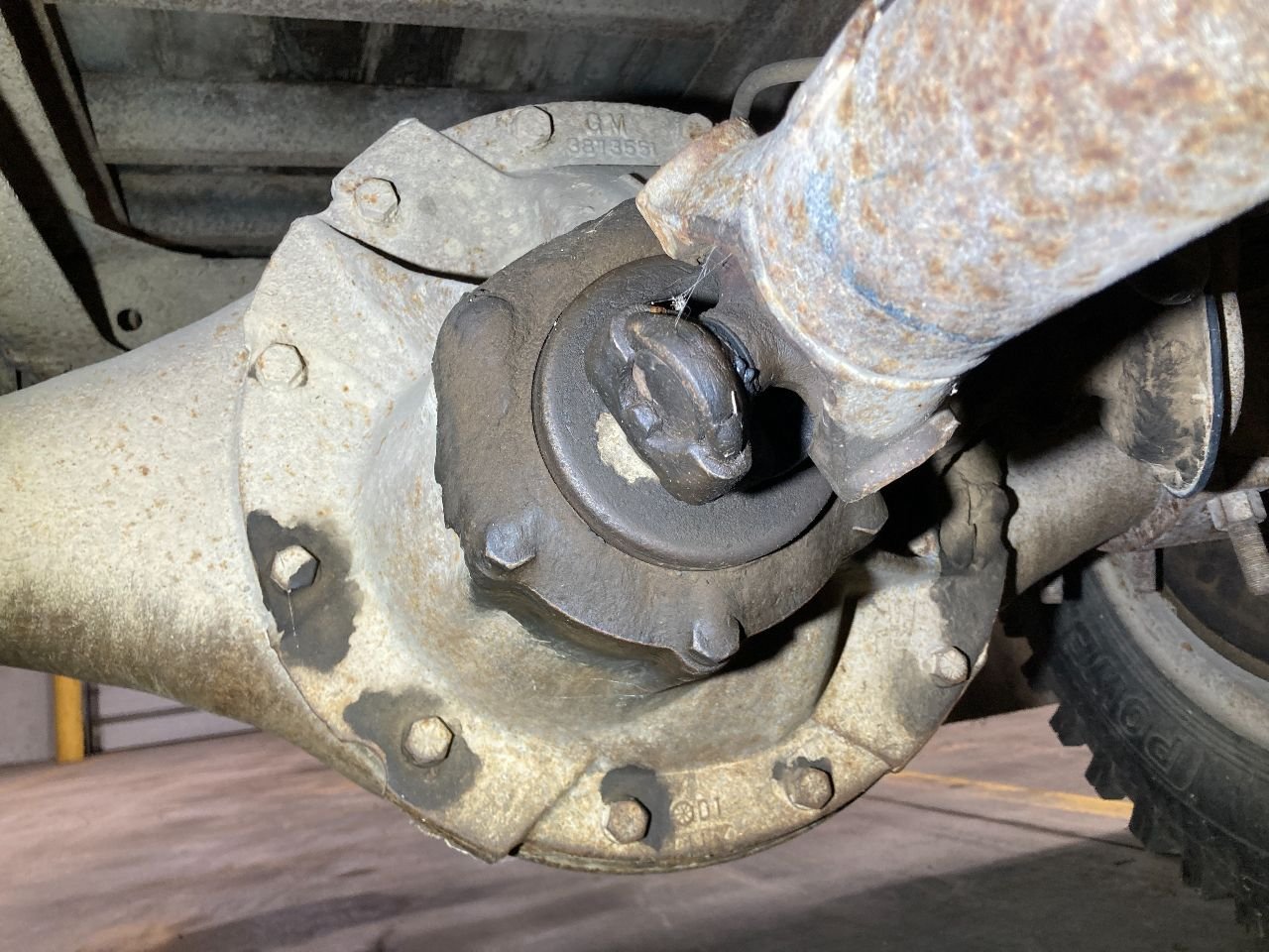 GM T170 Rear Differential | Carrier Assembly for Sale