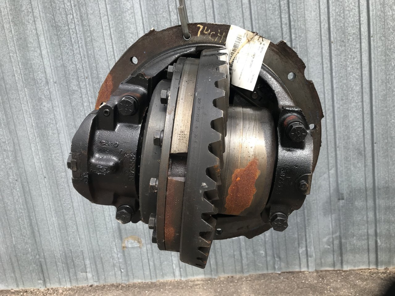 3873551 | GM T170 Rear Differential Assembly for Sale