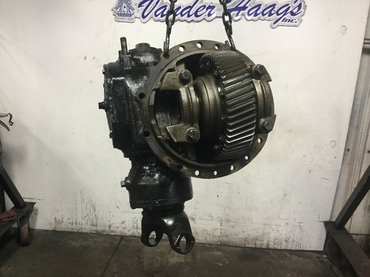 CRD92-417 | Mack CRD92 Front Carrier | Differential Assembly for Sale