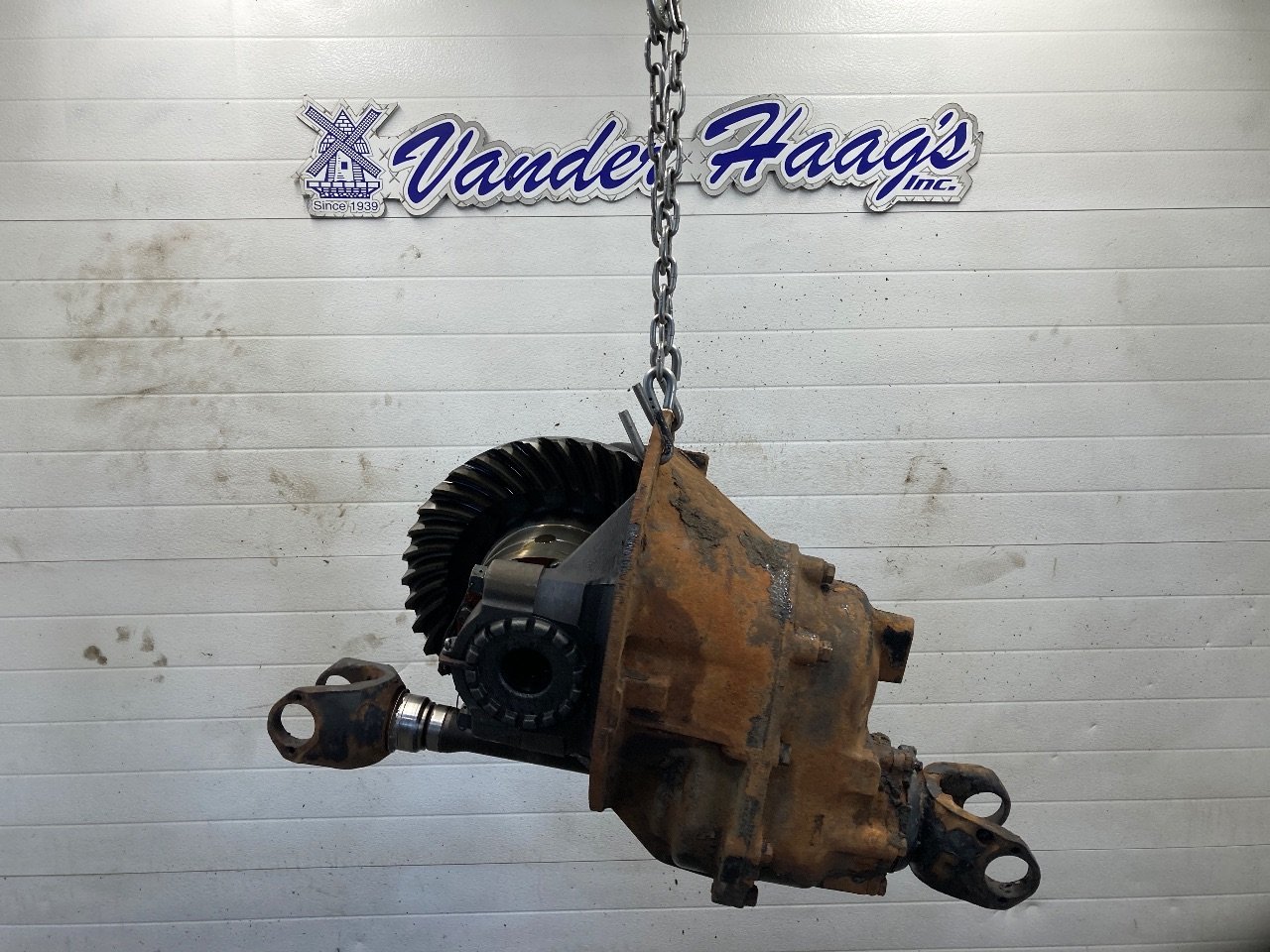 Eaton DS381 Front Carrier | Differential Assembly for Sale