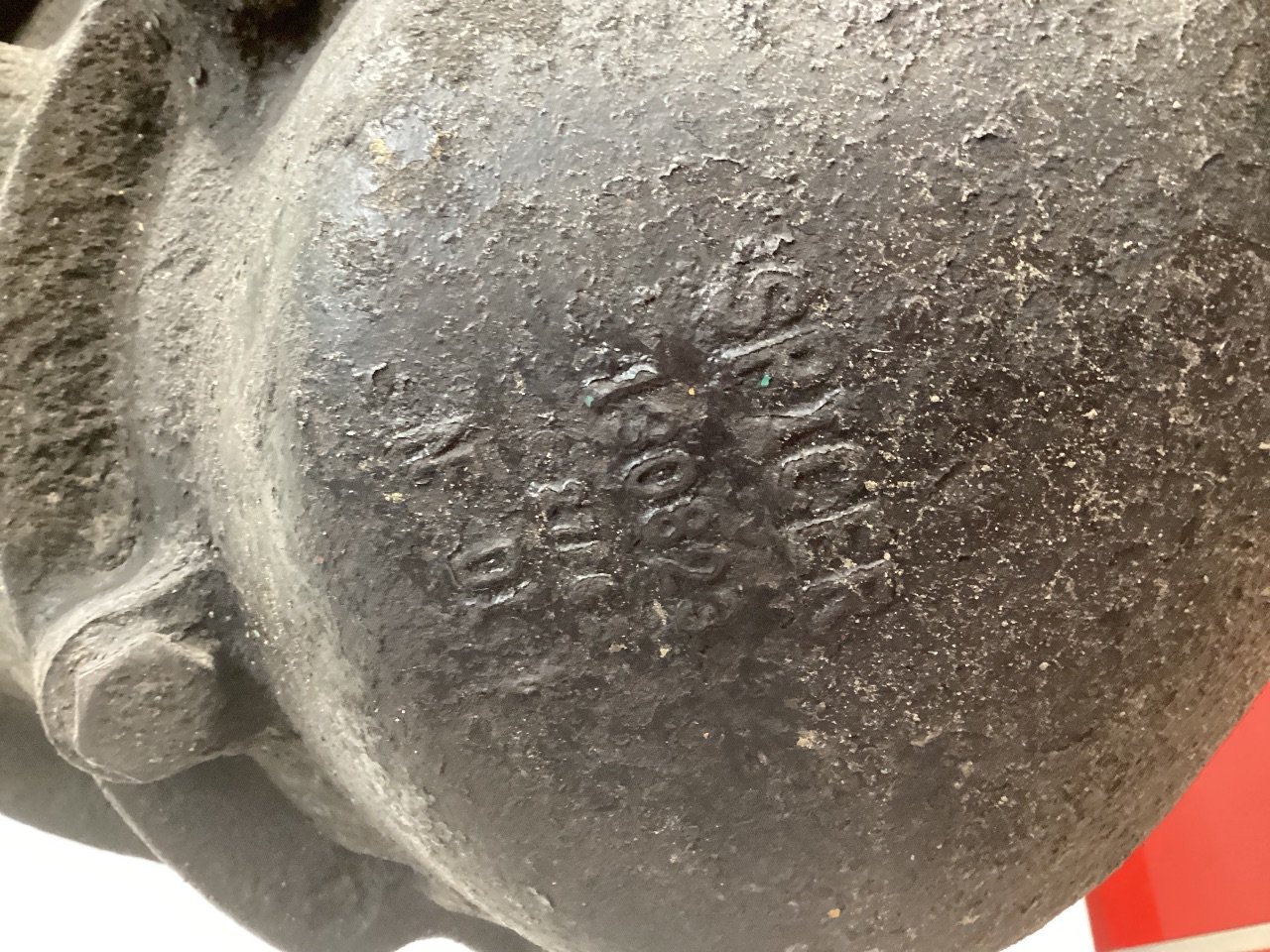 1-2219002 | Eaton DS404 Front Carrier | Differential Assembly for Sale