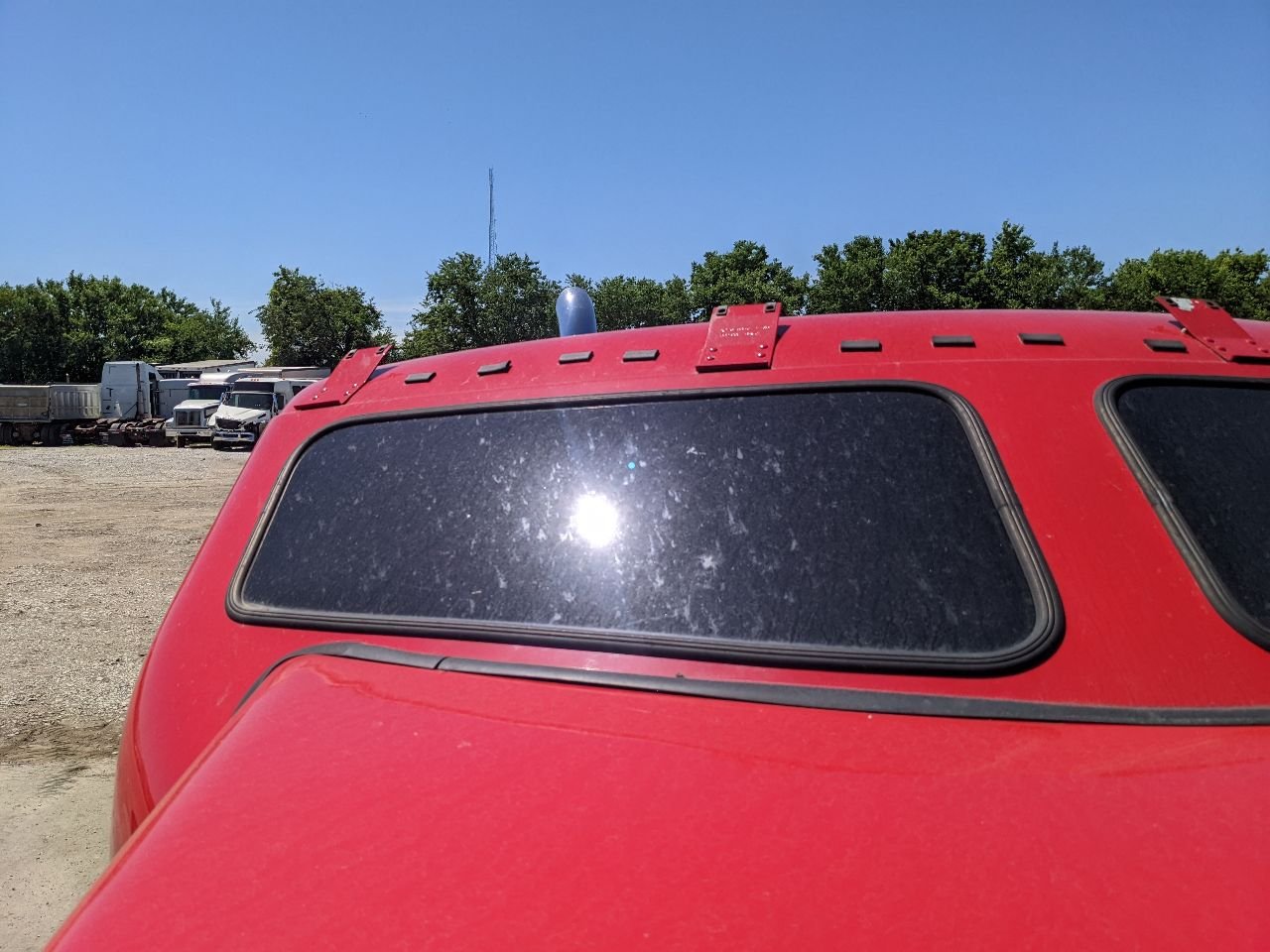 Kenworth T660 Roof Glass for Sale