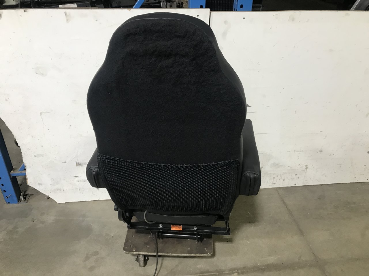 188900MW61 | Kenworth W900L Air Ride Seat for Sale