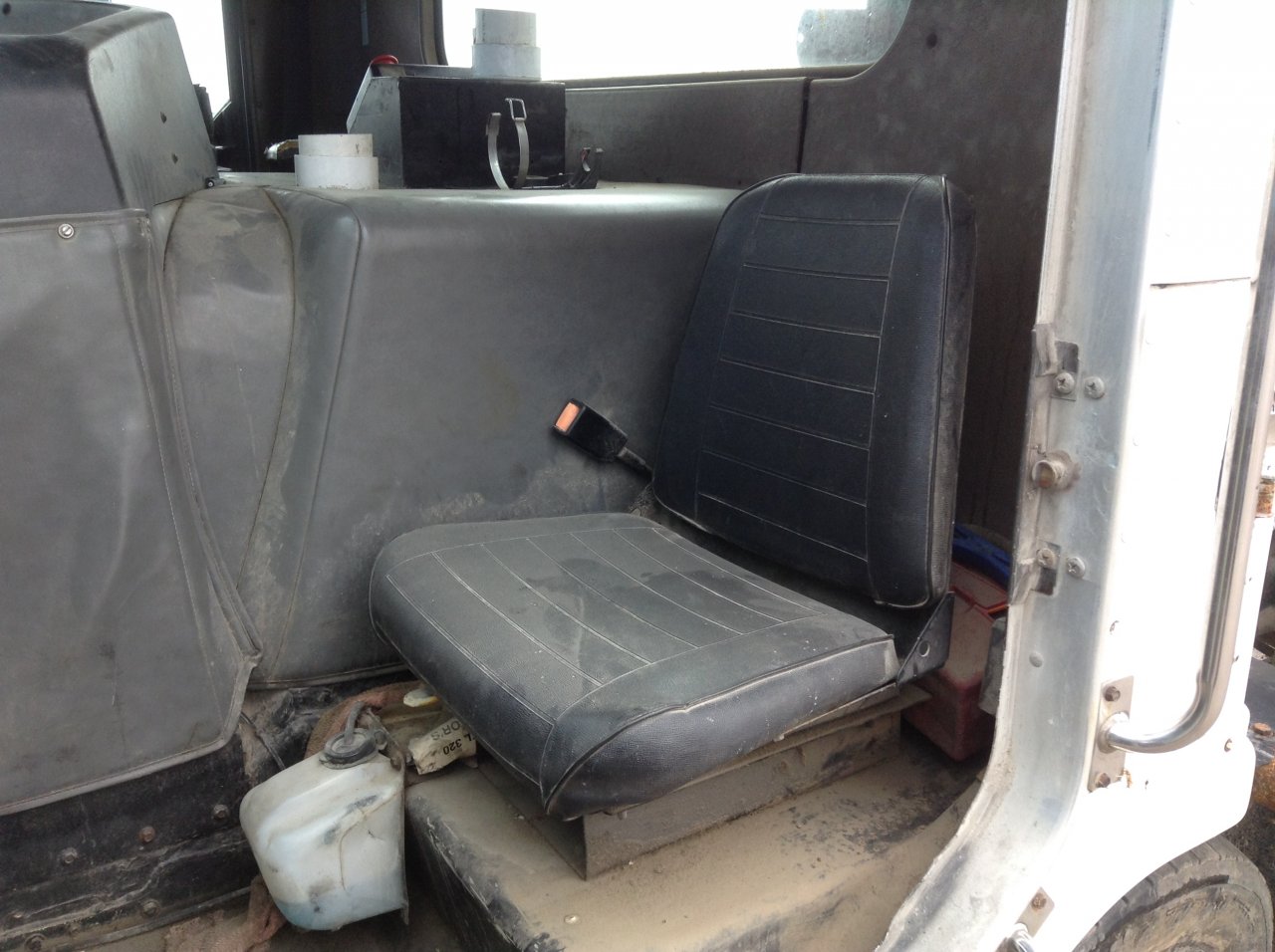 Peterbilt 320 LCF Suspension Seat for Sale