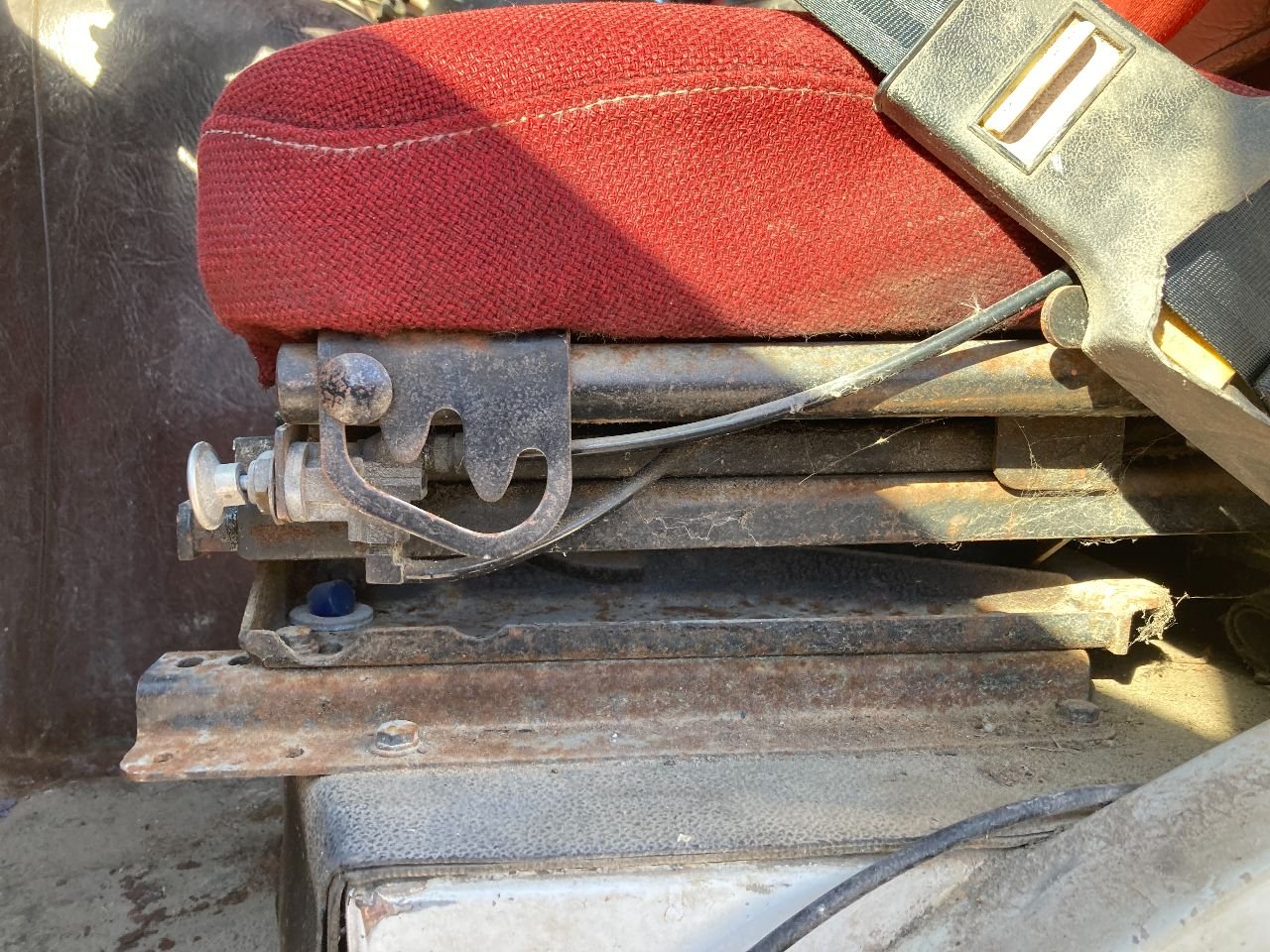 Volvo WX Suspension Seat for Sale