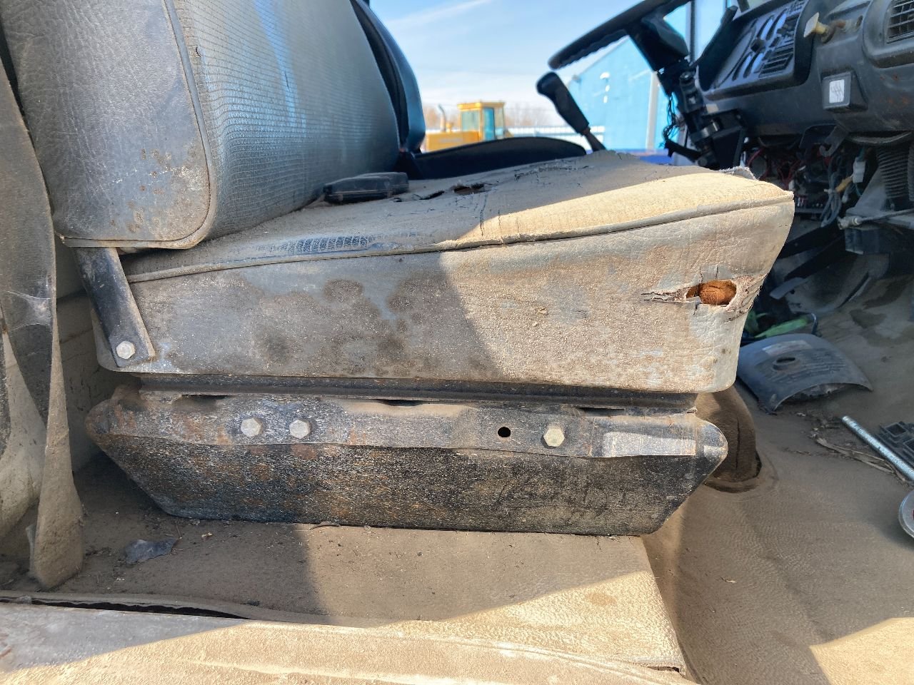 Peterbilt 200 LCF Seat for Sale