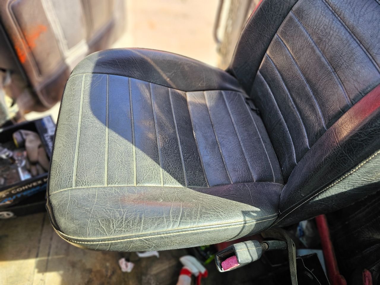 Mack RD600 Seat for Sale