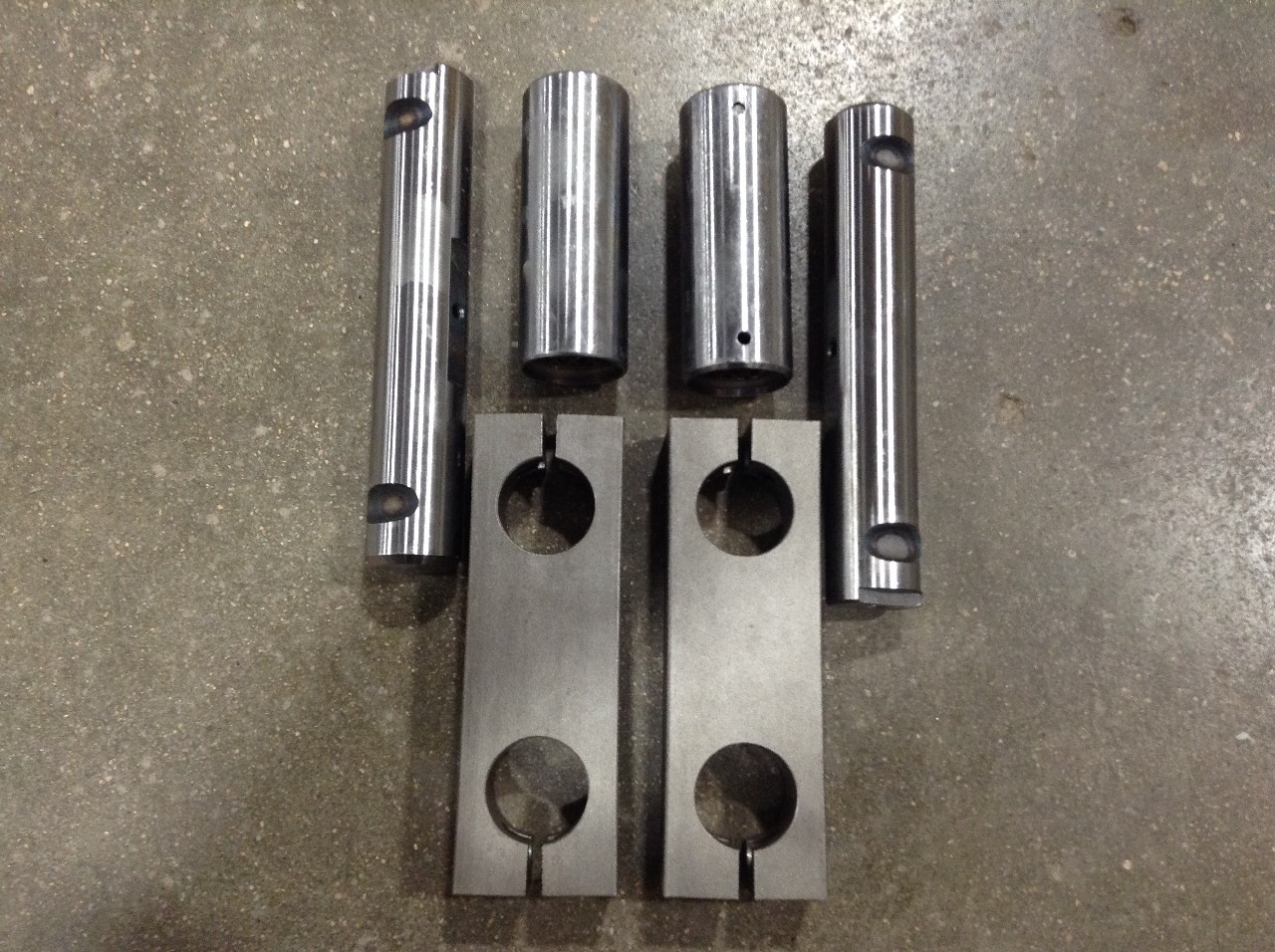 S-24238 | Peterbilt 379 Shackle for Sale