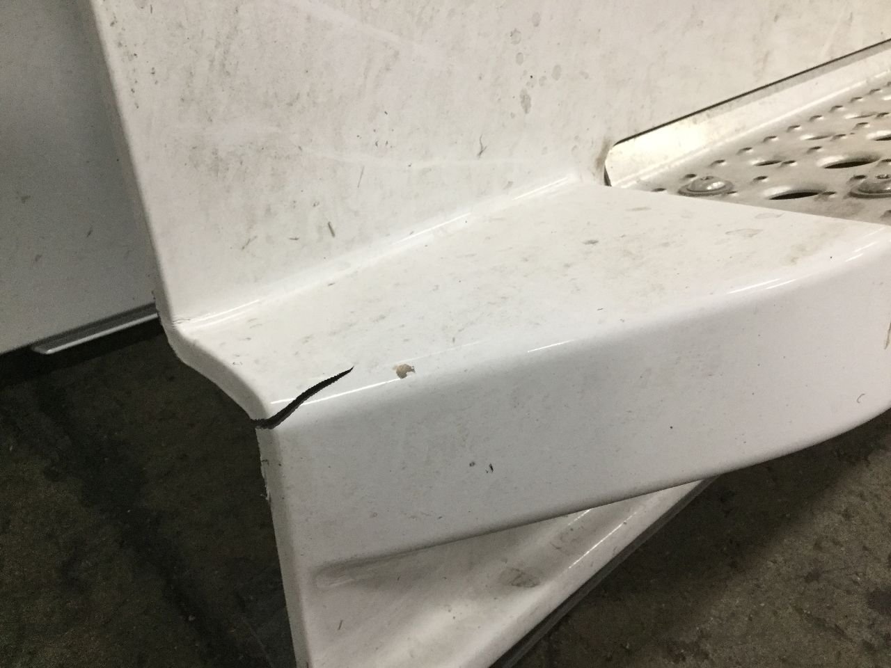 Freightliner CASCADIA Chassis Fairing for Sale