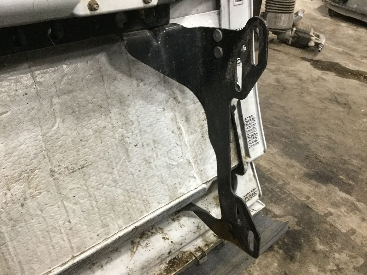 Freightliner CASCADIA Chassis Fairing for Sale