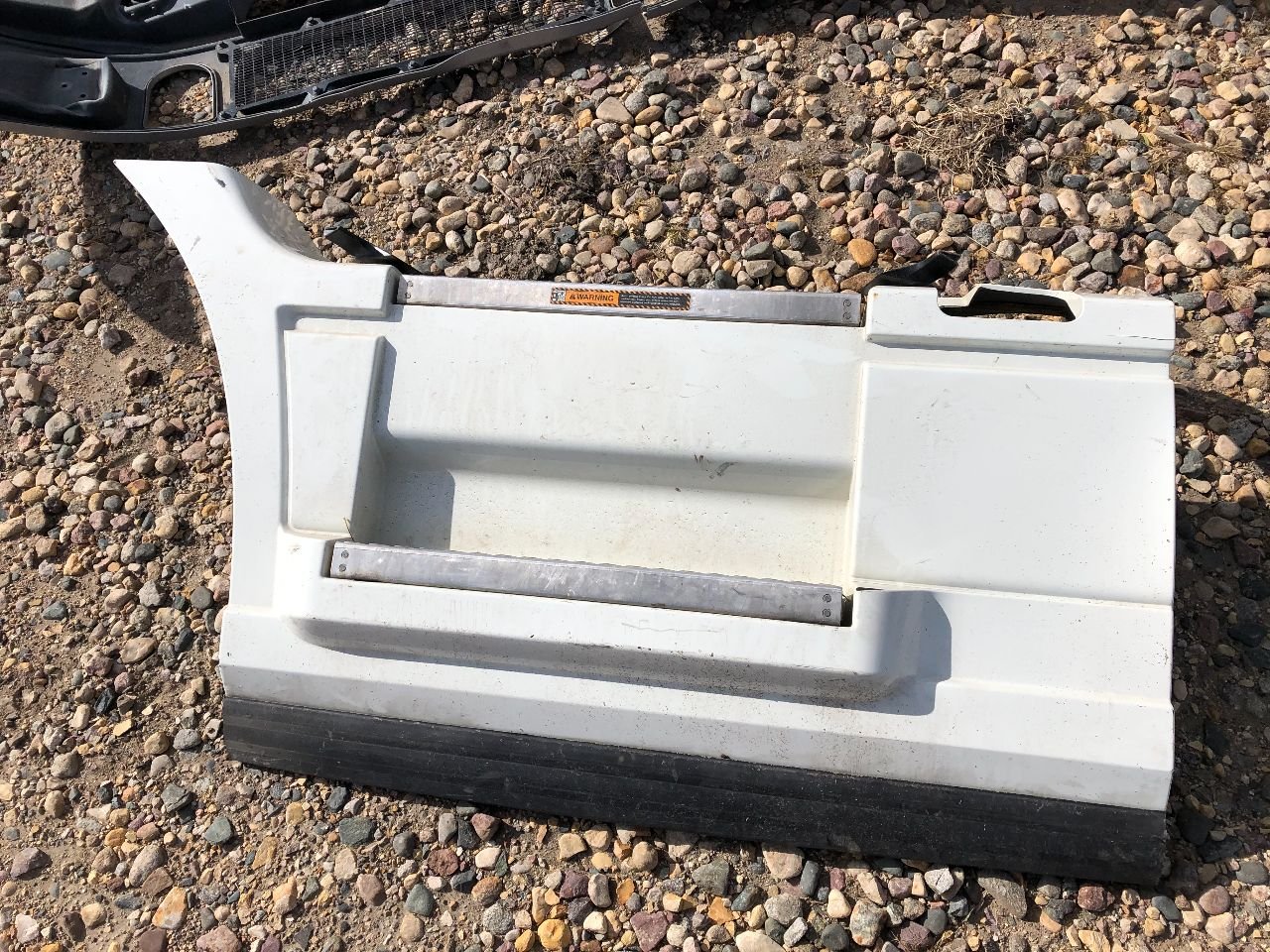 82734660 | Mack CXU Chassis Fairing for Sale