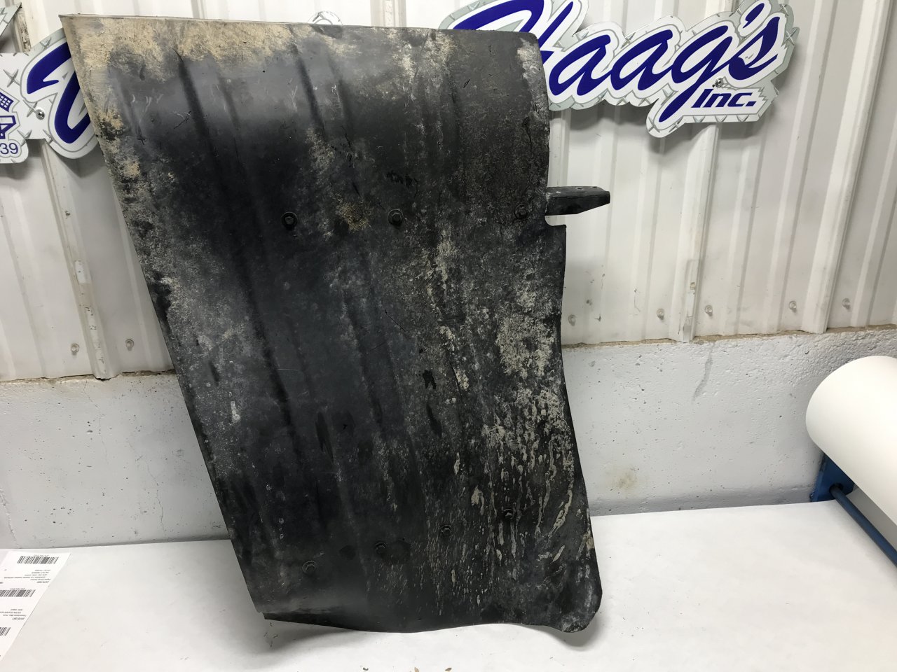 N76-1025R | Kenworth T680 Chassis Fairing for Sale