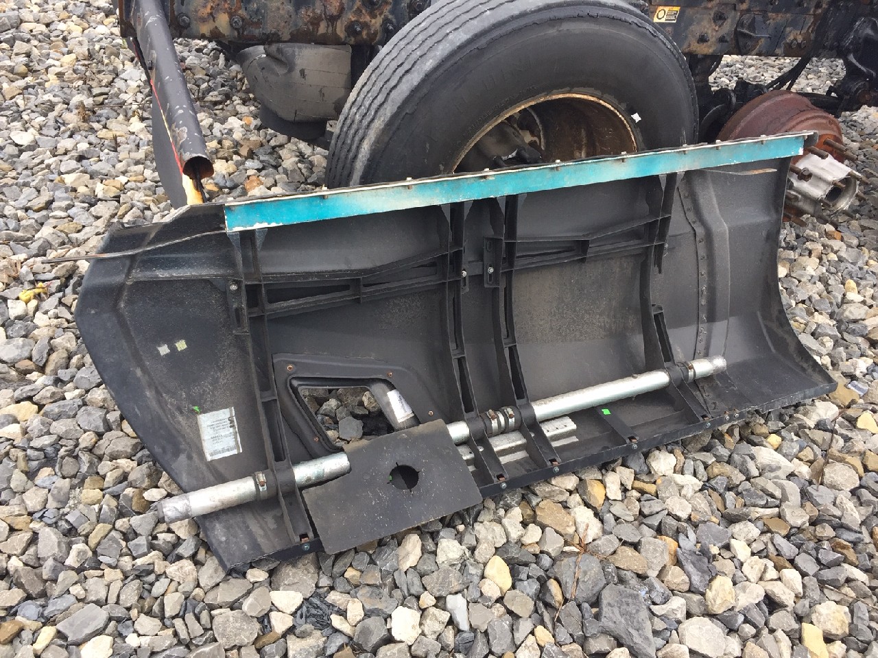A18-1004 | Kenworth T700 Skirt for Sale