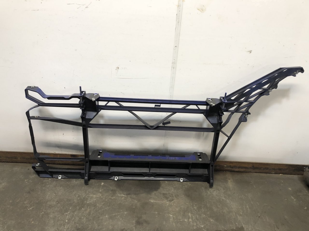 82230795 | Volvo VNL Skirt for Sale