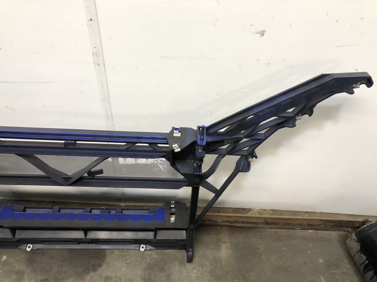 82230795 | Volvo VNL Skirt for Sale