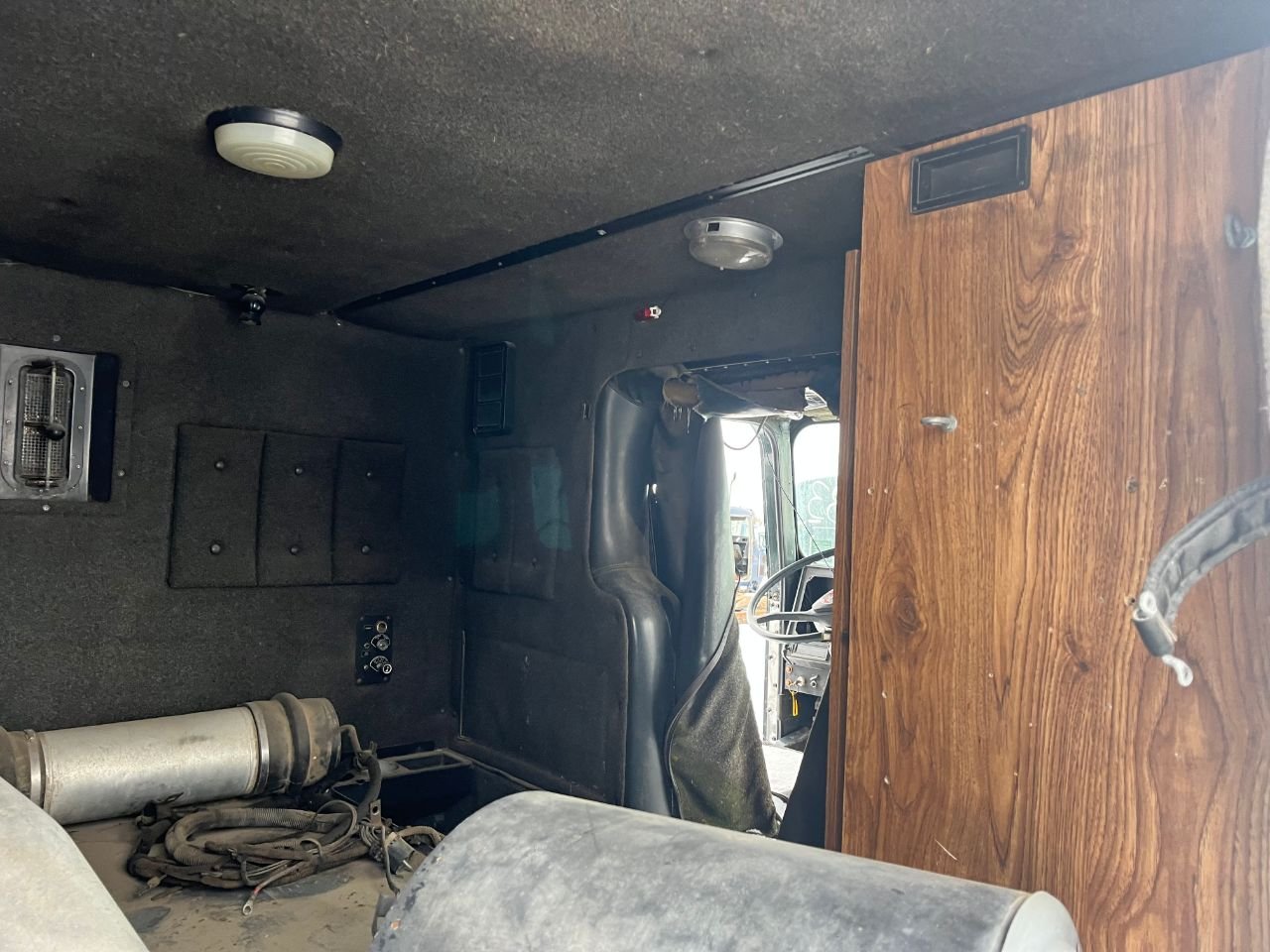 International 9300 Cab Sleeper for Sale