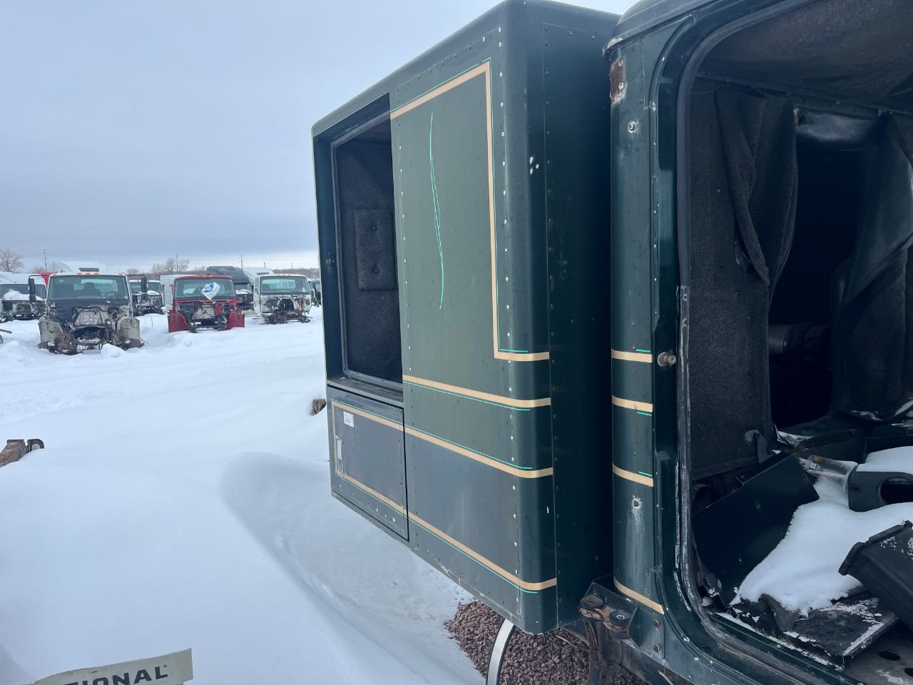 International 9300 Cab Sleeper for Sale